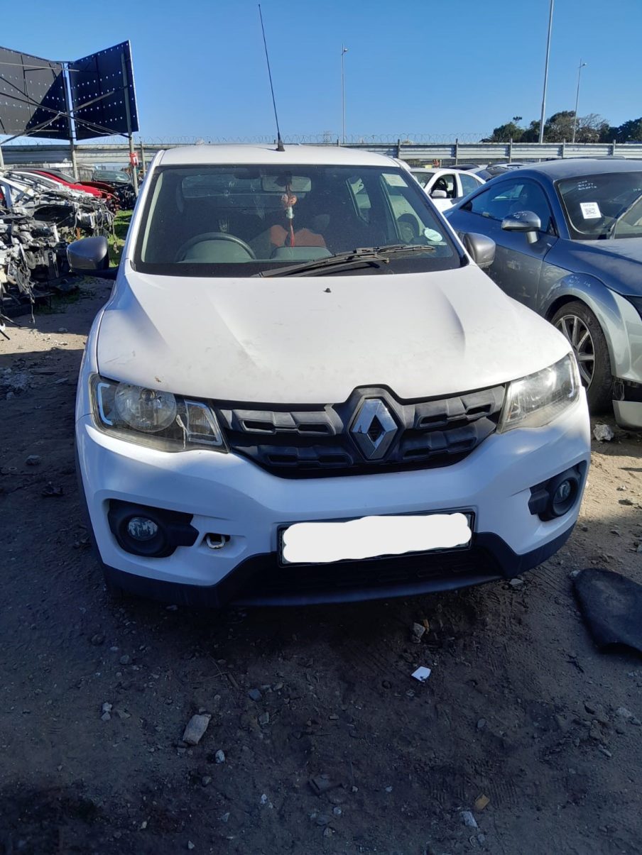 Renault Dynamic 1.0 2017 model -Now stripping